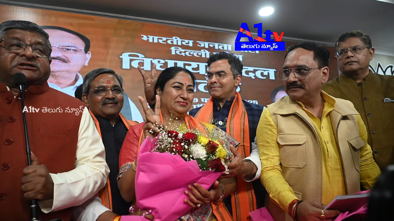 Rekha Gupta Sworn in as Delhi CM – CBN, Pawan Attend